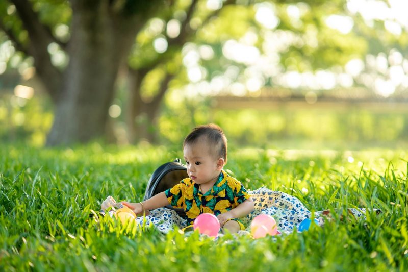 15 Best Outdoor Activities For Babies & Infants
